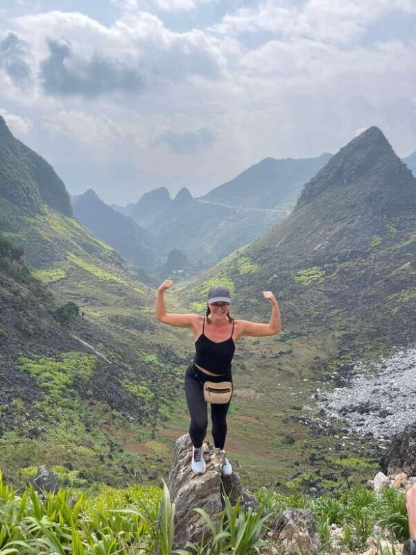 Ha Giang loop Plus 6 days motorbike tour with easy driver - Price and Value