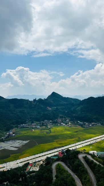 Ha Giang Loop Tour 3Days2Night with Strawberry (Small Group) - An Authentic Motorcycle Journey through Vietnam’s North