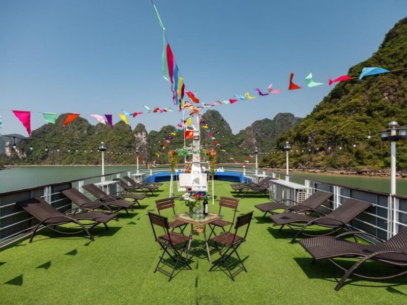 Ha Long: Afternoon Cruise with Lunch, Kayaking, and Swimming - FAQs