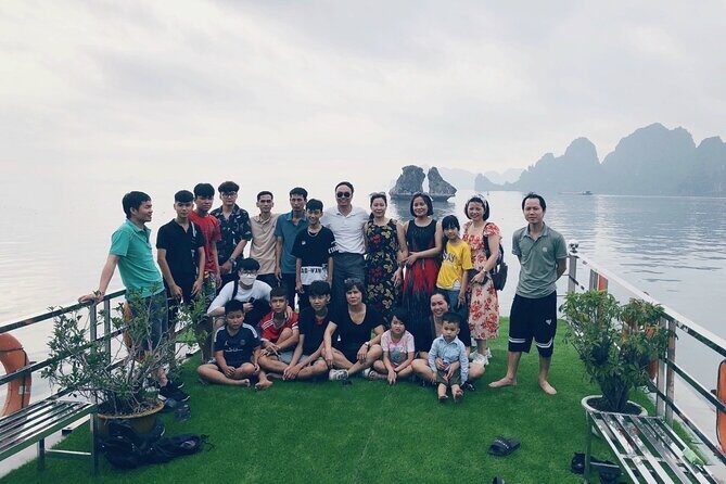 Ha Long Bay 1 Day 6 hour-Cruise with kayaking, Cave visiting & Swimming - What to Expect from Your Ha Long Bay Day Trip