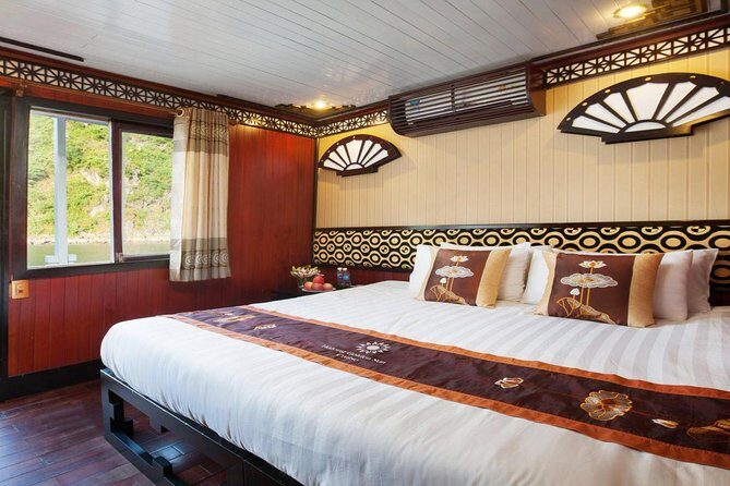 Ha Long Bay 2D1N on a 3-Star Cruise - Day 2: Morning Activities & Kayaking