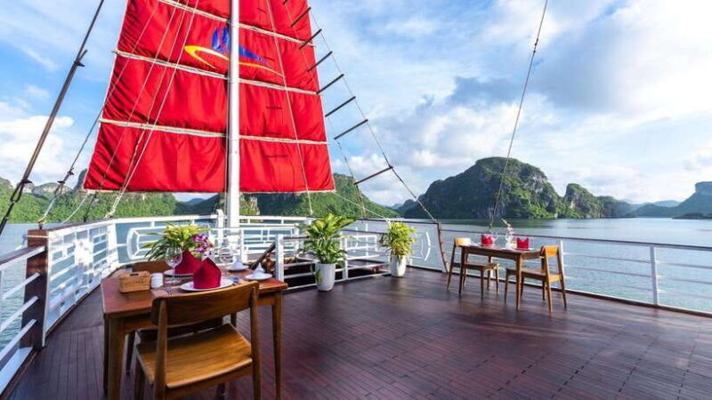 Ha Long Bay - Bai Tu Long Bay Luxury Boat Tour & Transfer - Who Will Love This Tour?