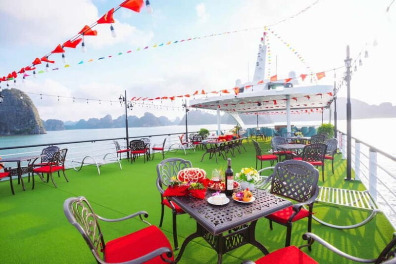 Ha Long Bay Day Tour: Buffet & Jacuzzi by Wonder of the Sea - Frequently Asked Questions
