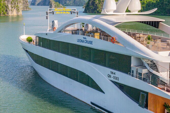 Ha Long Bay Full Day Luxury Cruise on Leona 5 Star with Jacuzzi - Why Choose this Ha Long Bay Cruise?