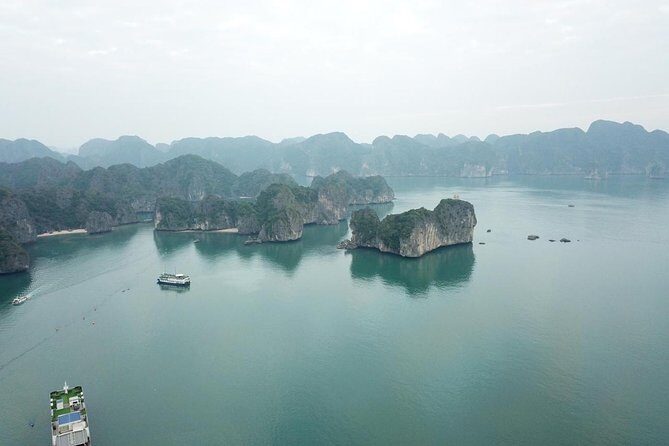 Ha Long Bay Six Hours Trip Kayaking & Swimming on Beach - Who Should Consider This Tour?