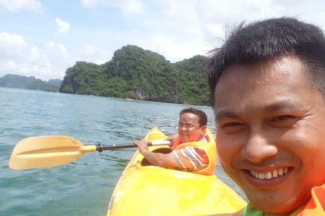 Ha Long Bay Six Hours Trip Kayaking & Swimming on Beach - FAQ