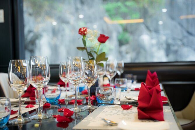 Ha Long Full Day Luxury Cruise, Jacuzzi, Buffet Lunch, Activites - Practical Tips for Travelers