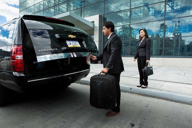 Ha Noi airport Arrival or Departure By Private Car Transfer - Introduction