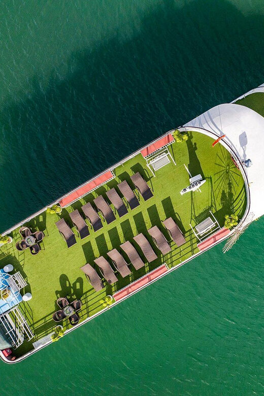 Ha Noi : Ha Long Bay 5-Star Cruise with Kayak & Buffet Lunch - Exploring Ha Long Bay from Hanoi: A Detailed Review of the 5-Star Cruise with Kayak & Buffet Lunch