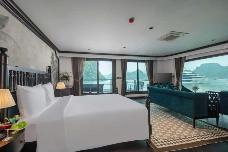 Ha Noi: Ha Long Bay and Lan Ha Bay 2 days 1 night w Transfer - Key Points