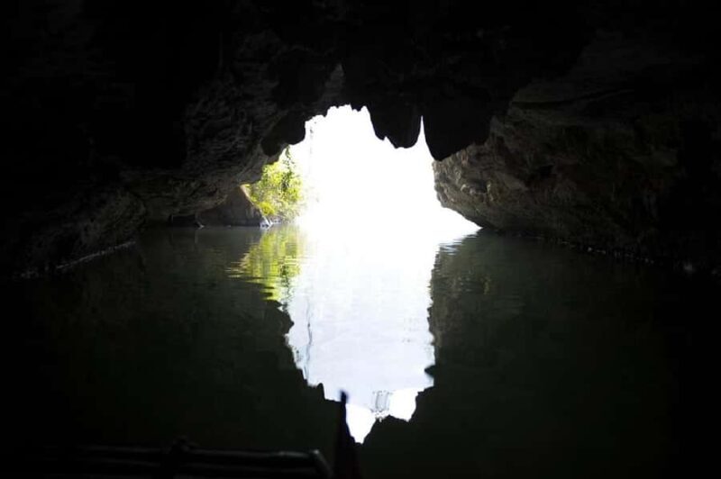 Ha Noi: Ninh Binh / Bai Dinh Pagoda - Trang an/ Buffet Lunch - Key Points