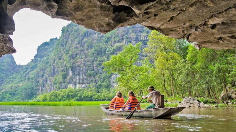Ha noi: Ninh Binh- Halong on land: Hoa Lu, Tam Coc, Mua Cave - Final Thoughts: Is It Worth It?