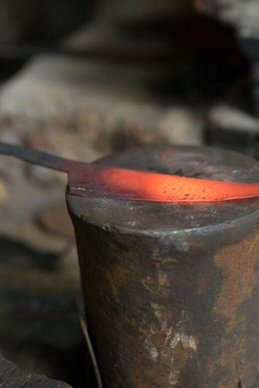 Ha Noi: Traditional Knife Making in Blacksmith Village - An Insightful Look at the Blacksmith Village Experience