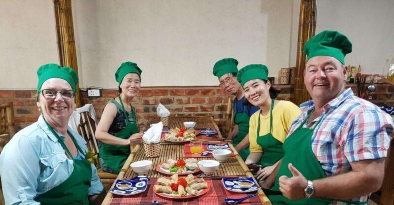 Ha Noi: Vietnamese Cooking Class with Local Market Tour - Who Should Sign Up?