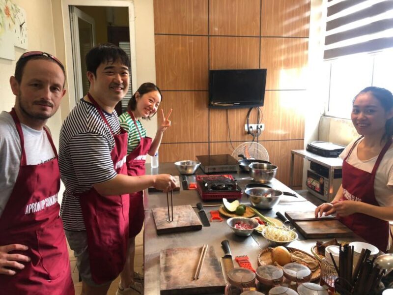 Ha Noi: Vietnamese Cooking Class with Local Market Tour - An In-Depth Look at the Hanoi Cooking Class and Market Tour