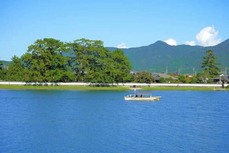 Hagi:Pleasure boat tour - Key Points