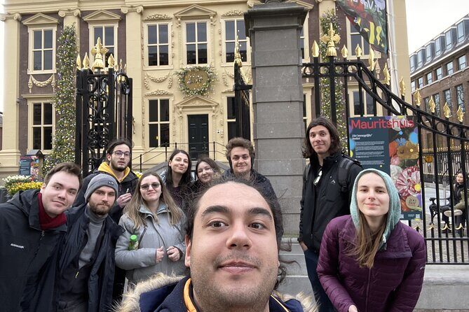 Hague: The Heart of Old Town Exploration Game and Tour - FAQs