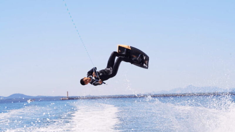 Haikou: Beginner Wake Surfing Experience at Enzuo Surf Club - The Instruction and Learning Experience