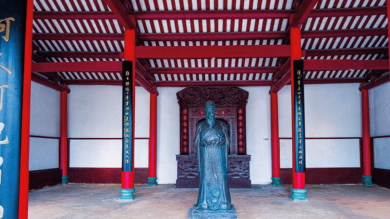 Haikou: Wugong Ancestral Temple Entry Ticket - Who Will Benefit Most From This Tour?