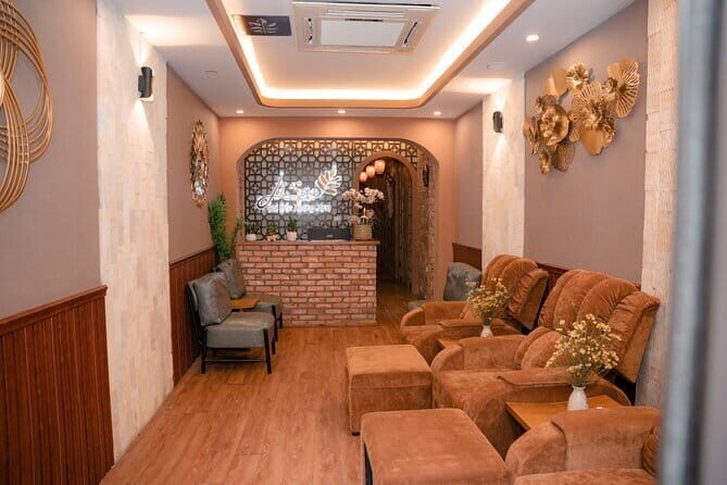 Hair Shampoo & Body Massage Package in Ha Noi Old Quarter - Introduction