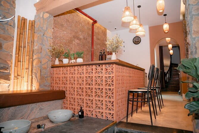 Hair Shampoo & Body Massage Package in Ha Noi Old Quarter - A Closer Look at the Experience in Hanois Old Quarter