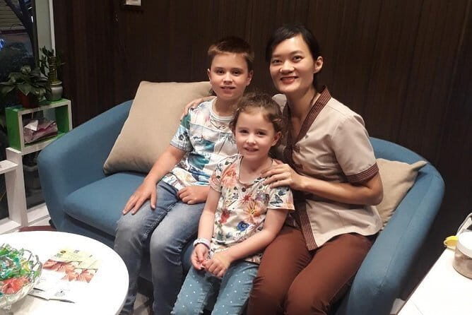 Hair Shampoo & Body Massage Package in Ha Noi Old Quarter - FAQs