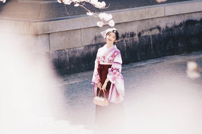 Hakama for an unforgettable graduation - A Closer Look at the Kyoto Kimono Experience