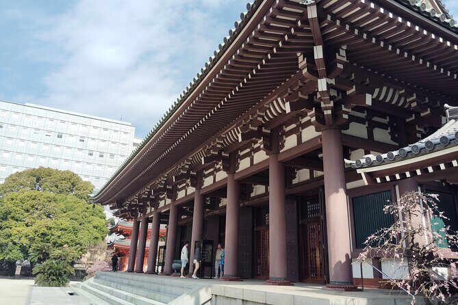 Hakata Old Town Guided Walking Tour in Fukuoka - Shofuku-ji Temple: Zen and Merchant History