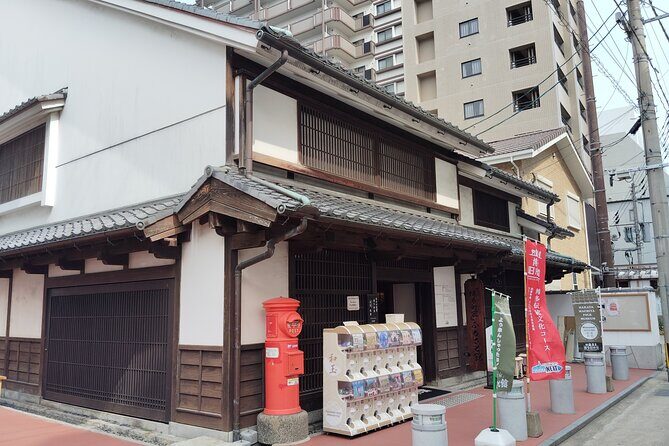Hakata Old Town Guided Walking Tour in Fukuoka - Meeting Point and Logistics