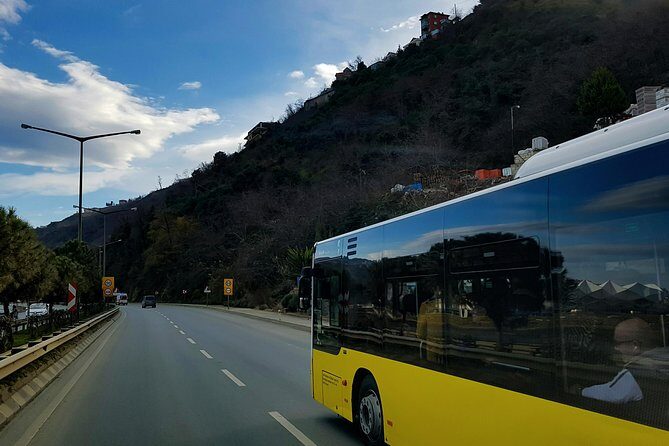 Hakka Tulou Cluster and Tianluokeng Tour with hotel pickup from Xiamen - The Experience in Action