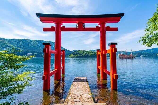 Hakone Private Day Trip with English Speaking Driver From Tokyo - Scenic Ride: Hakone Ropeway and Owakudani Valley