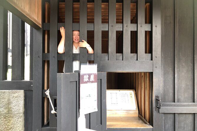 Hakone Shrine and Checkpoint Guided Tour-Van - FAQ