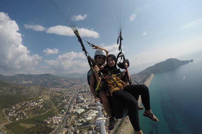 Halal Tandem Paragliding With Licensed Woman Pilot in Alanya - An In-Depth Look at This Paragliding Experience
