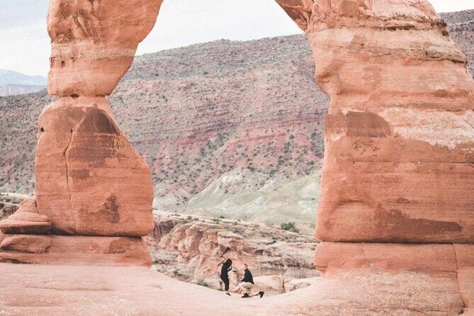 Half Day Arches 4x4 with Delicate Arch Hike - A Closer Look at the Experience
