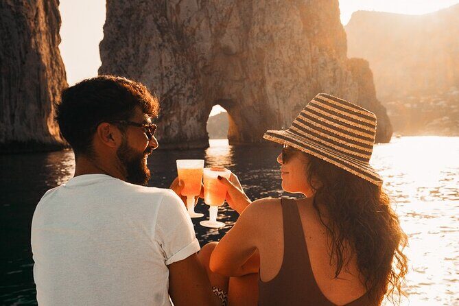 Half day around Capri by Itama 38 speedboat - FAQ