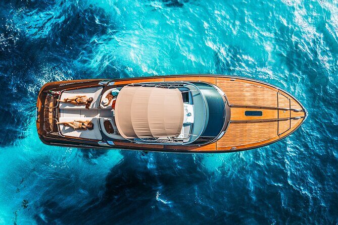 Half day around Capri by Rivarama 44 speedboat - Who This Tour Is Best For