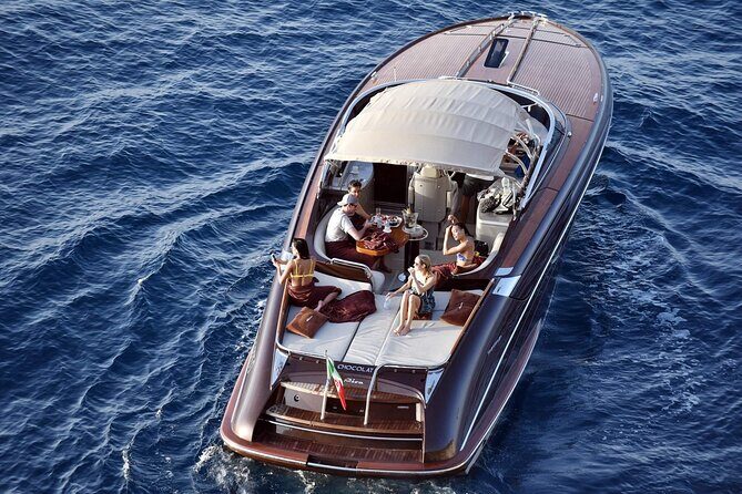 Half day around Capri by Rivarama 44 speedboat - FAQs