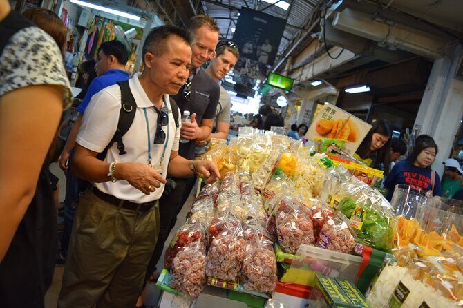 Half Day Chiang Mai City and Cultural by TukTuk, Samlor & Red car (Private Tour) - What the Reviews Say