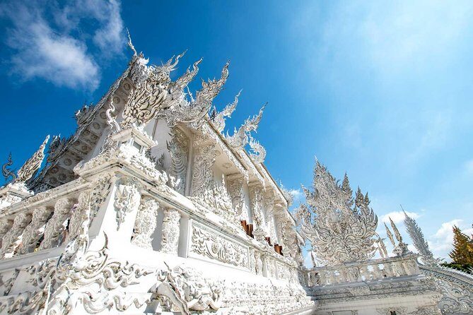 Half Day Chiang Rai City Tour with White Temple & Wat Phra Kaew - Authenticity and Cultural Experience