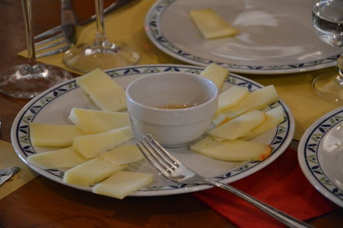 Half-Day Chianti Tour to 2 Wineries with Wine Tastings and Meal - Starting Point and Transportation