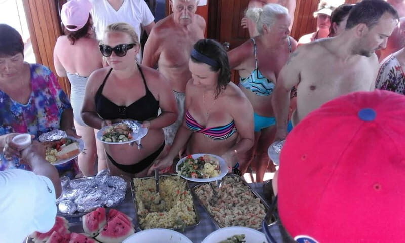 Half-Day Cruise - The Food and Drinks