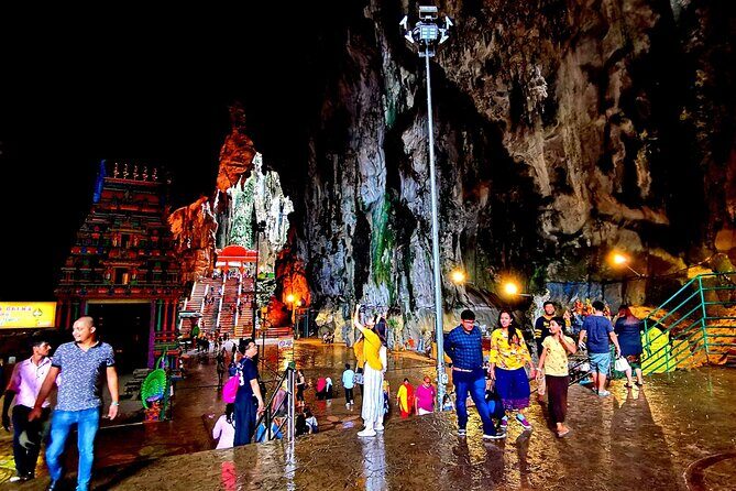Half Day Cultural And Batu Caves Tour in Kuala Lumpur - What Makes This Tour Stand Out?