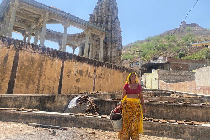 Half-Day Cultural Village Jeep Safari in Jaipur - Key Points