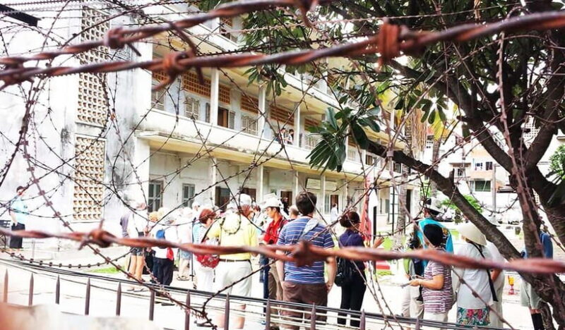 Half Day: Dark Year of Phnom Penh and Survivor Encounter - Key Points