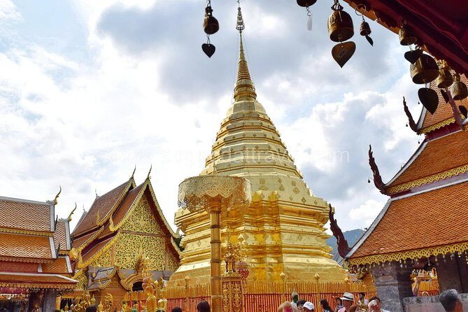 Half Day Doi Suthep Temple and Palad Temple (Private tour) - FAQ