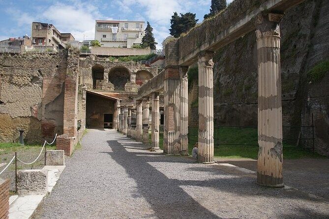 Half Day Excursion to Herculaneum from Naples with Lunch - FAQ