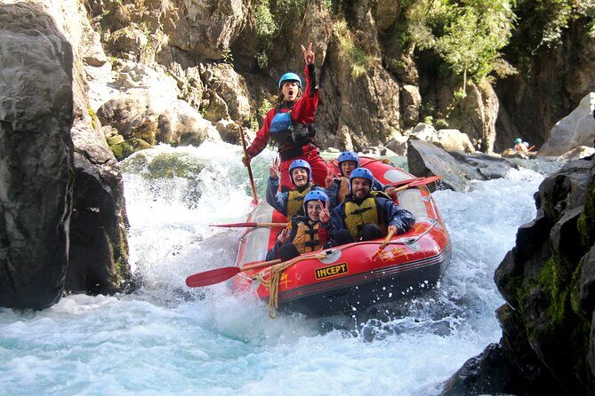 Half Day, Grade 5, White Water Rafting on the Rangitikei River - An Authentic White Water Adventure on the Rangitikei River