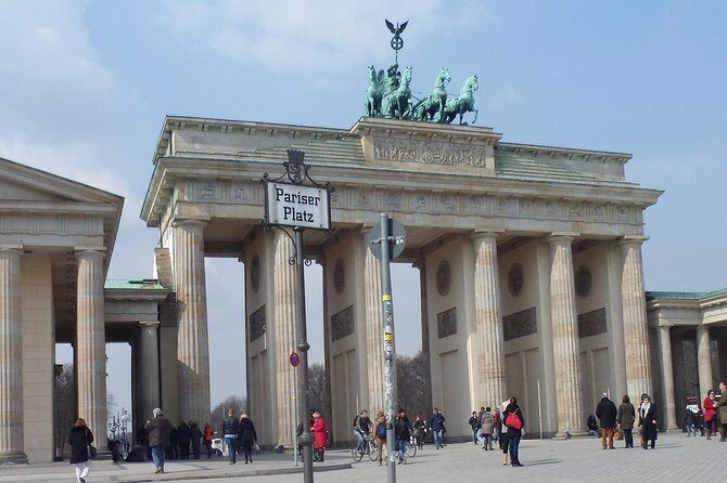 Half-Day Guided Bike Tour of Central Berlin's Highlights - The Itinerary: What You Can Expect