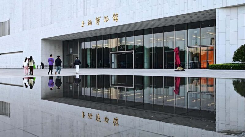 Half-Day Guided Tour of Shanghai Museum East Wing - Key Points