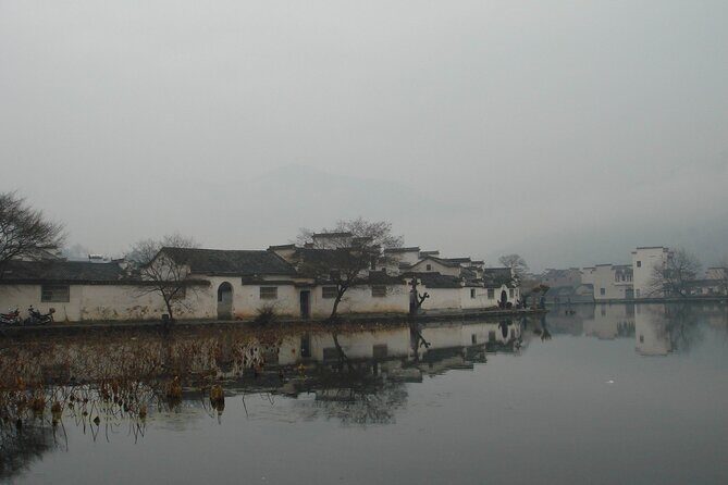 Half day Huangshan to Hongcun village Group Tour-No Shopping - An In-depth Look at the Tour Experience